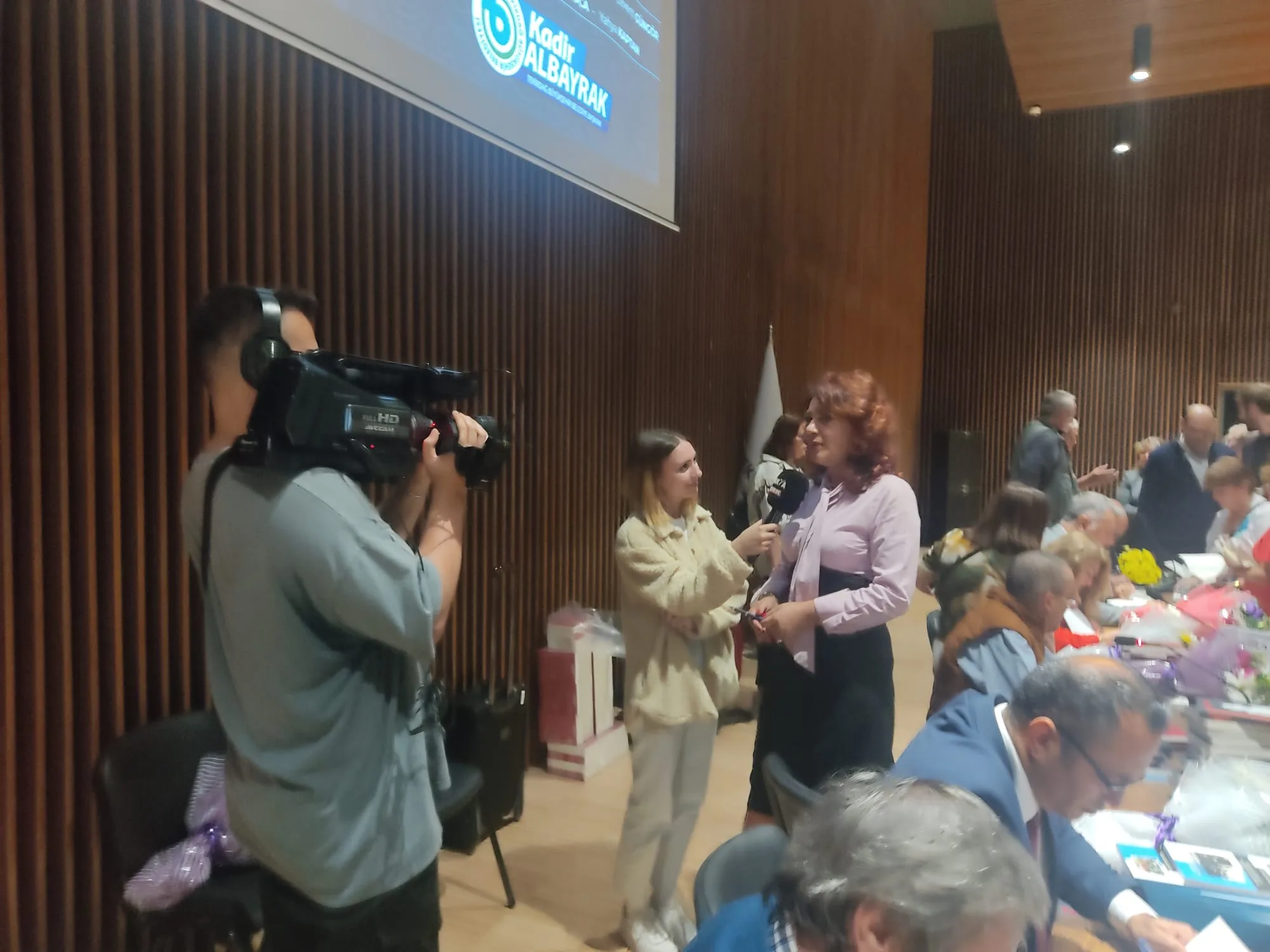 İmza Gününde Leman Can'ın Konuşması Damga Vurdu | Çorlu'da Haber